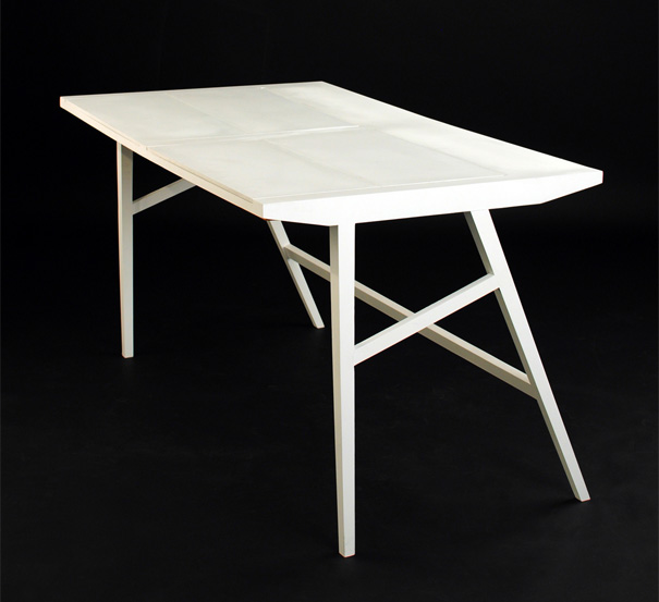 Open Up For More Workspace - Yanko Design