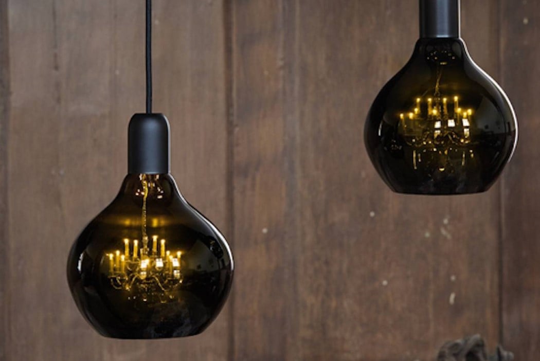 A More-than-meets-the-eye lamp - Yanko Design