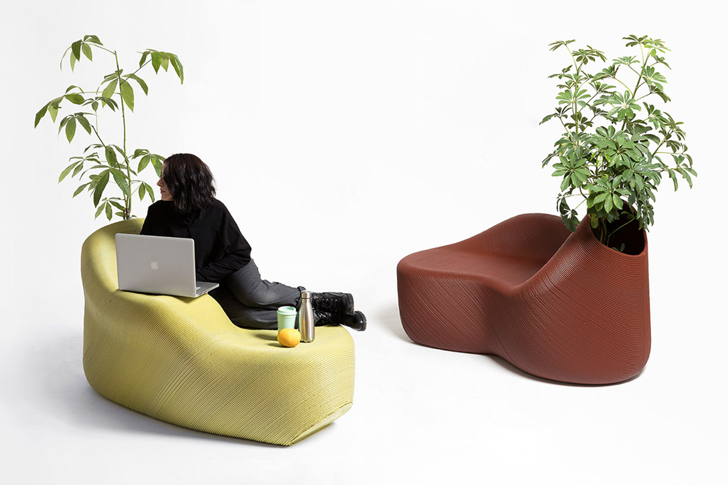 These Designers Are Using 3D printing Robots To Turn The City s Plastic 