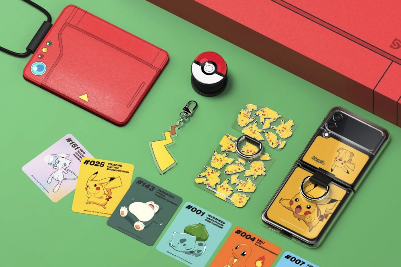 Samsung Galaxy Z Flip 3 Pokemon Edition And Collectible Accessories Samsung Galaxy Z Flip 3 Pokemon Edition And Collectible Accessories