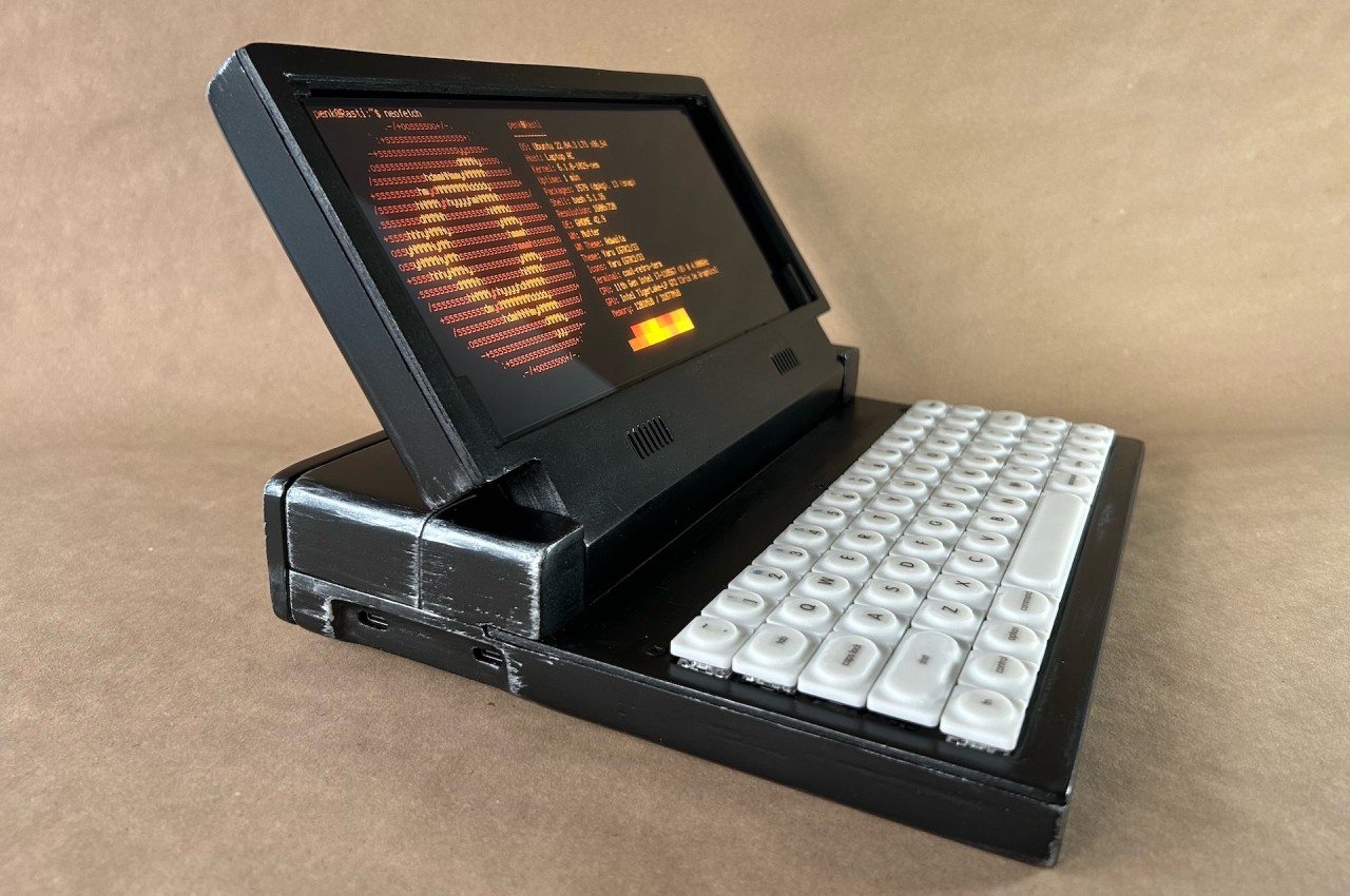 GRiD Compass 80s computer is reborn in a retro-futuristic DIY laptop ...